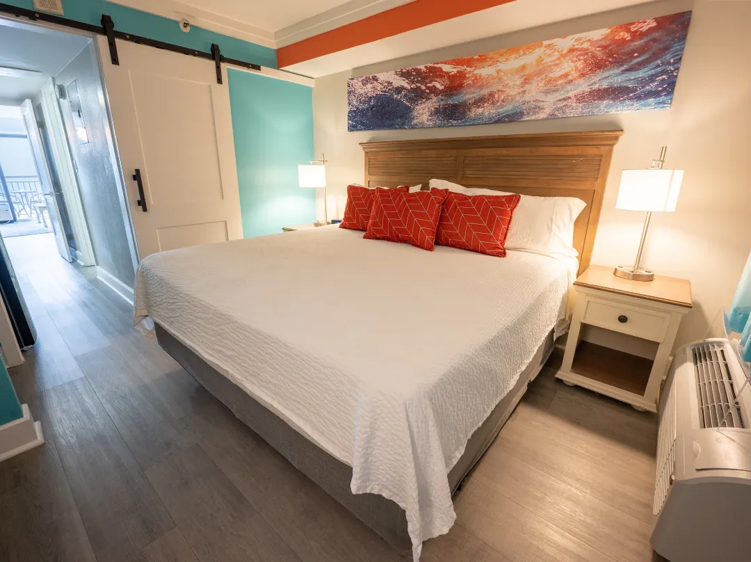 Hot Tubs And Heated Pools - Stylish Oceanview Retreat - Myrtle Beach