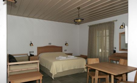 Hotel Messaria - SuiteTrails