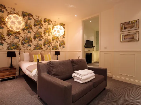 Bower House - Central London