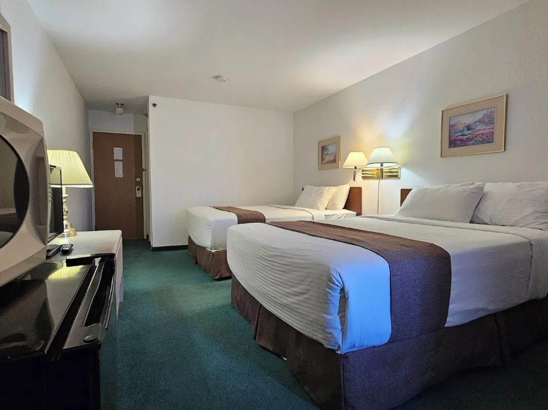Didsbury Country Inn - Alberta