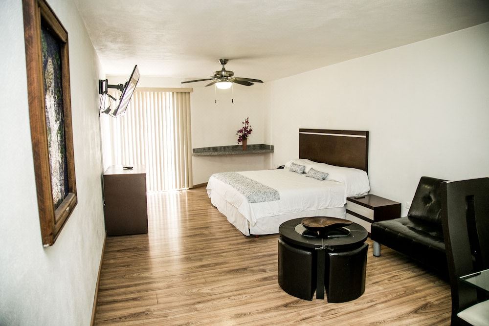 Suites Dioh - Monterrey