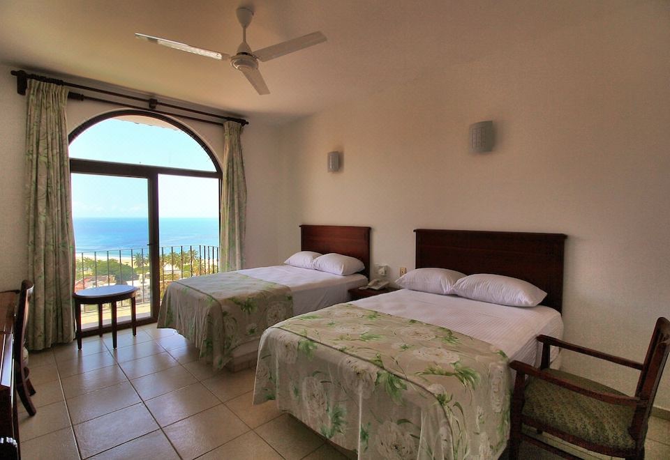 Hotel Caracol Plaza,Puerto Escondido - Updated Prices & Hotel Reviews 2025 | Trip.com