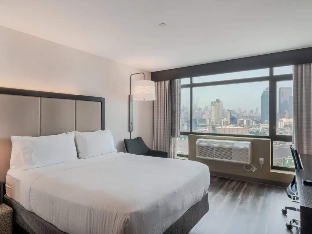 Holiday Inn Express Long Island City E New York, An Ihg Hotel - Belle Harbor - Queens NY