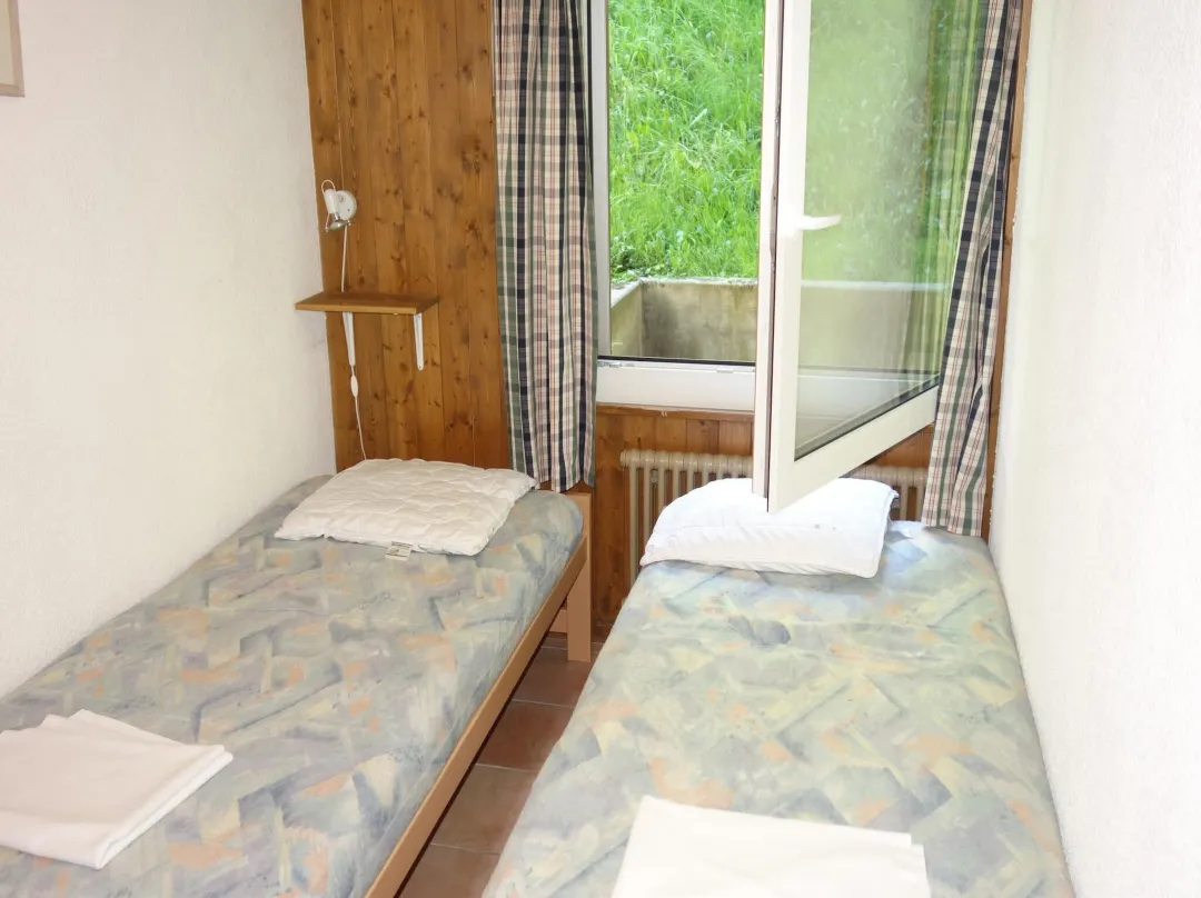 Spacious Apartment Near Cable Car - Canton du Valais