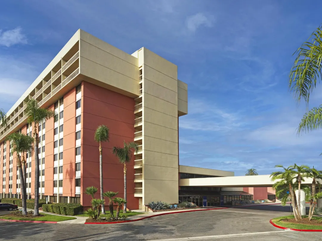 Ontario Airport Hotel & Conference Center - Jurupa Valley, CA