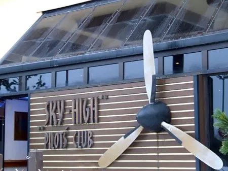 Sky High Hotel Airport 200 Meters from the Terminal Reviews: 46 ...