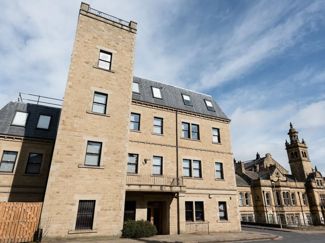 Halifax House Apartments - Halifax