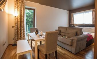 2025 Updated Prices, Deals & Reviews | Trip.com