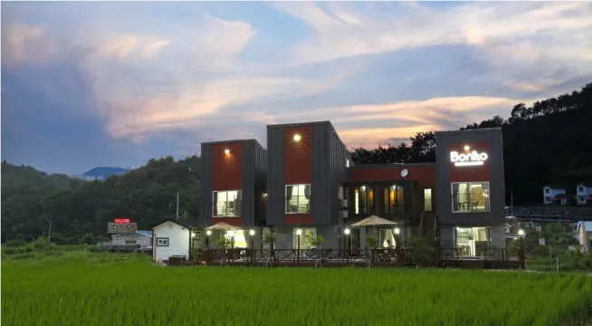 Gyeongju Bonito Pension - Gyeongju-si