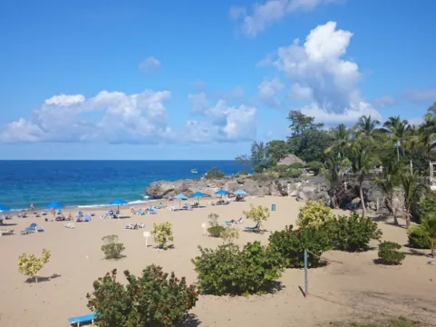 Encantador 1b Apto A Pie De Las Playas Y La Calle Principal - Dominikanische Republik