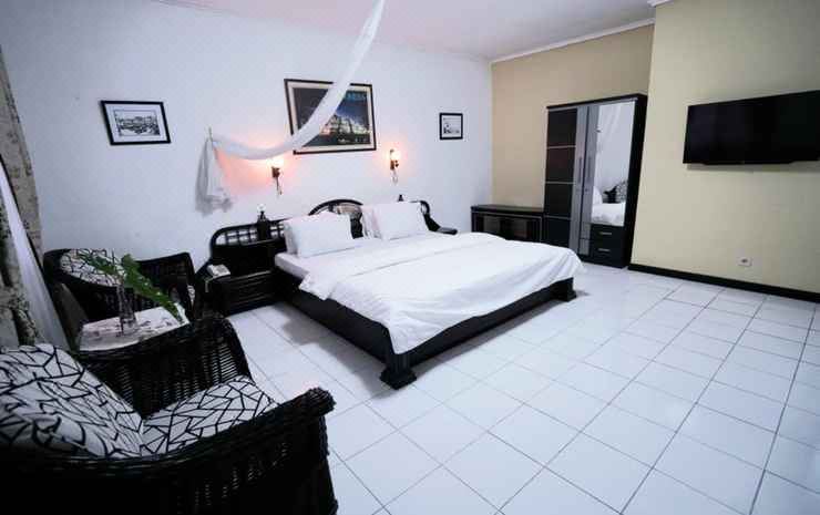 Hester Basoeki Garden Guest House - Kemang