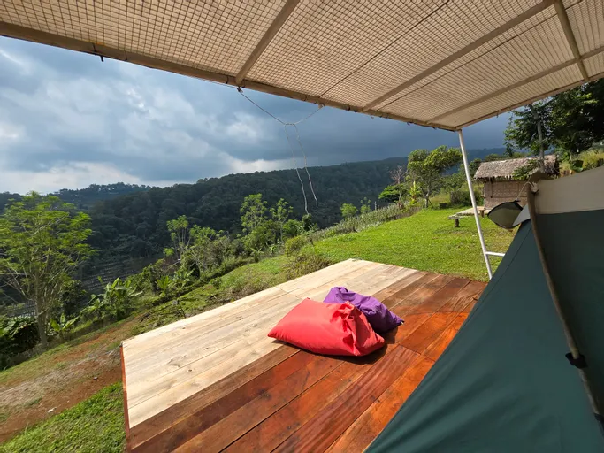 Campcoffee Glamping @ Tamankita - Bogor