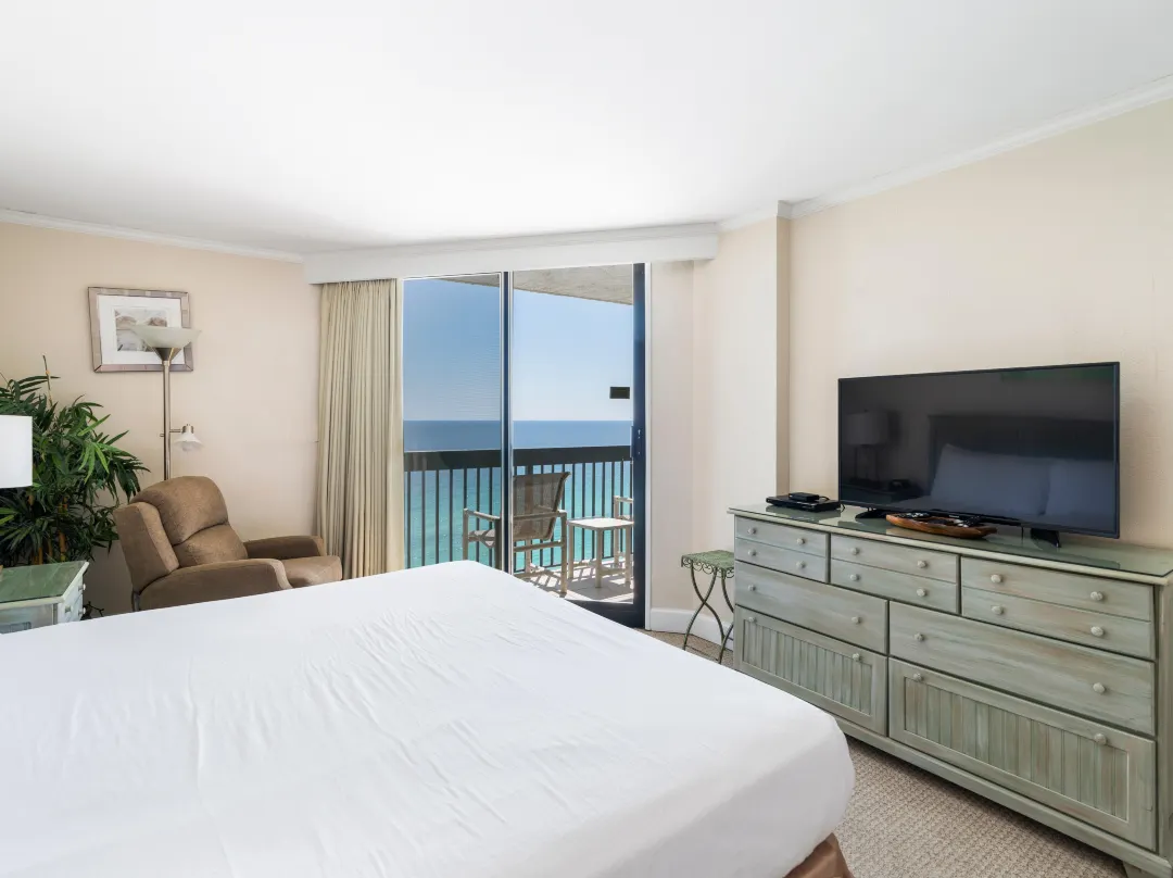 Indoor And Outdoor Pool And Fitness Center - Stylish Coastal Escape - Destin, FL