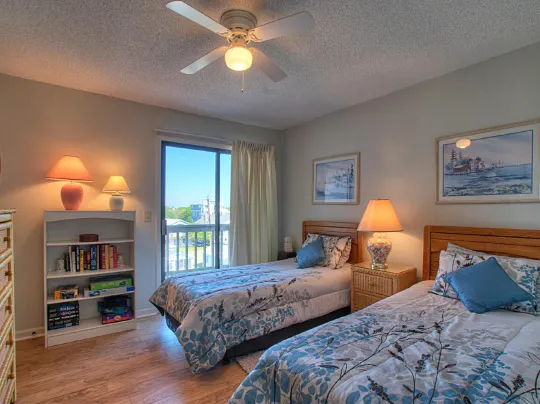Breathtaking Ocean Views And Direct Beach Access - Gorgeous Coastal Retreat - Carolina Beach, NC