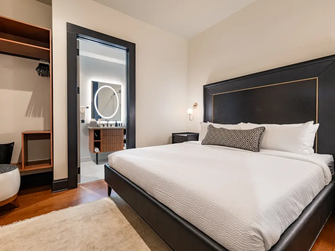 3br Stunning Stay 2 Blocks From Bourbon St | The Mayfair - New Orleans, LA