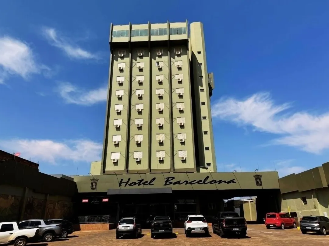 Hotel Barcelona - Pedro Juan Caballero