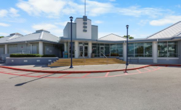 Heated Pool and Walk to Beach and Dining - Charming Coastal Haven ...