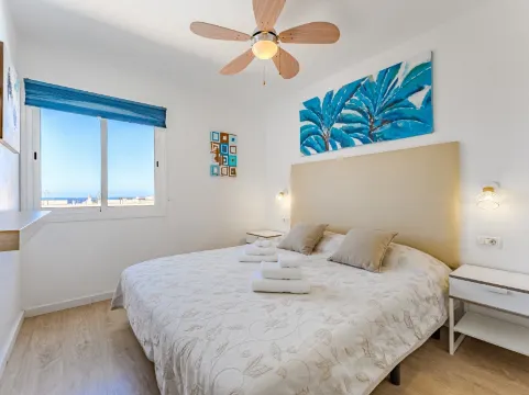 Delicioso Los Cristianos, Achacay, 2 Hab Y 2 Baños Playa Cerca De Wifi Gratis - Arona