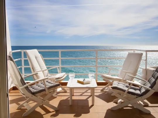 Pasos Para Sand Pad N Barcelona, Paquete De 3 Habitaciones Y 2 Baños - Calella