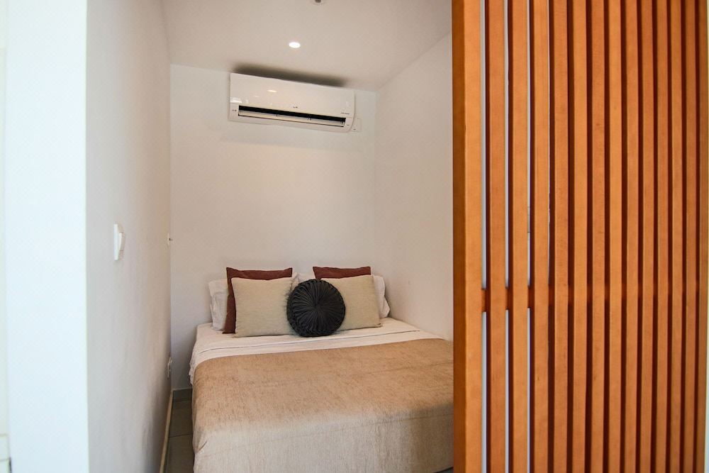 Phaedrus Living: Seaside Luxury Flat Harbour 104 - Paphos