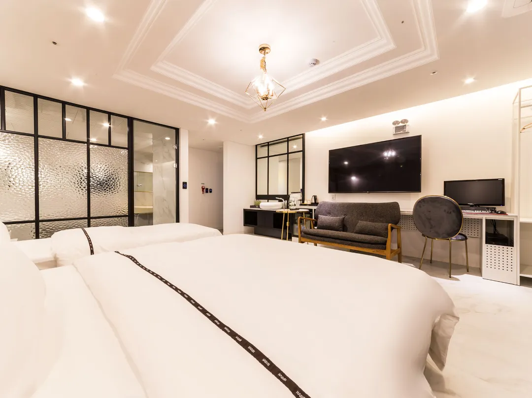Hwaseong Habibi Drive-in Motel - 공주시