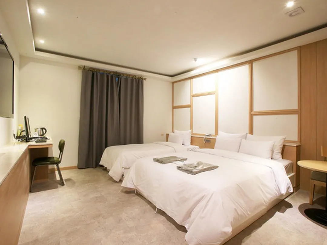 Pyeongtaek Wol Hotel - Anseong-si