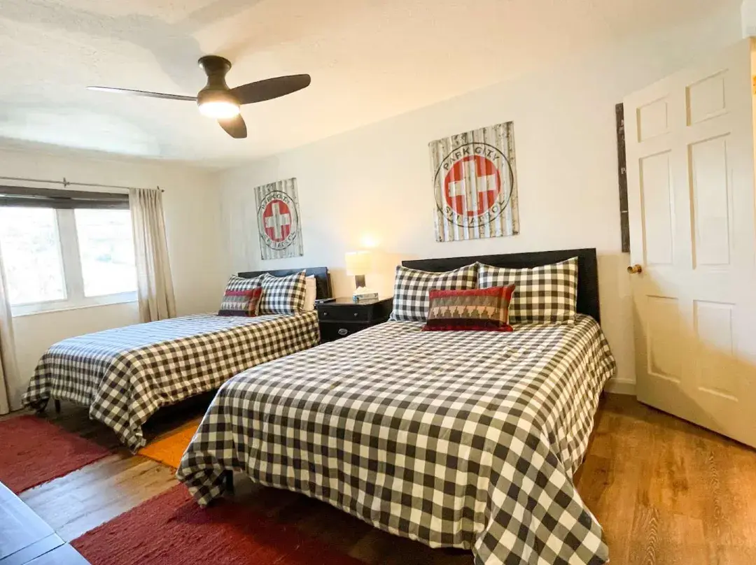 Private Balcony And Alpine Courtyard - Sophisticated Mountain Retreat - Park City, UT