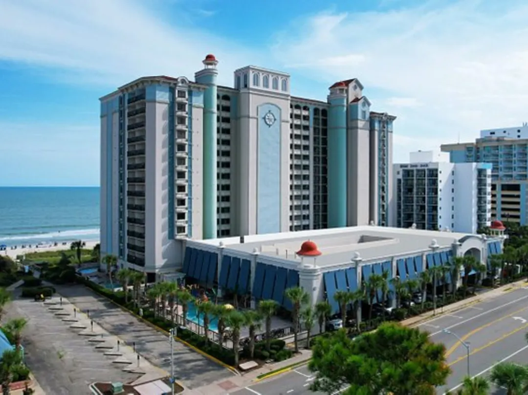 Ocean View And Heated Pools - Stylish Coastal Haven - Surfside Beach, SC