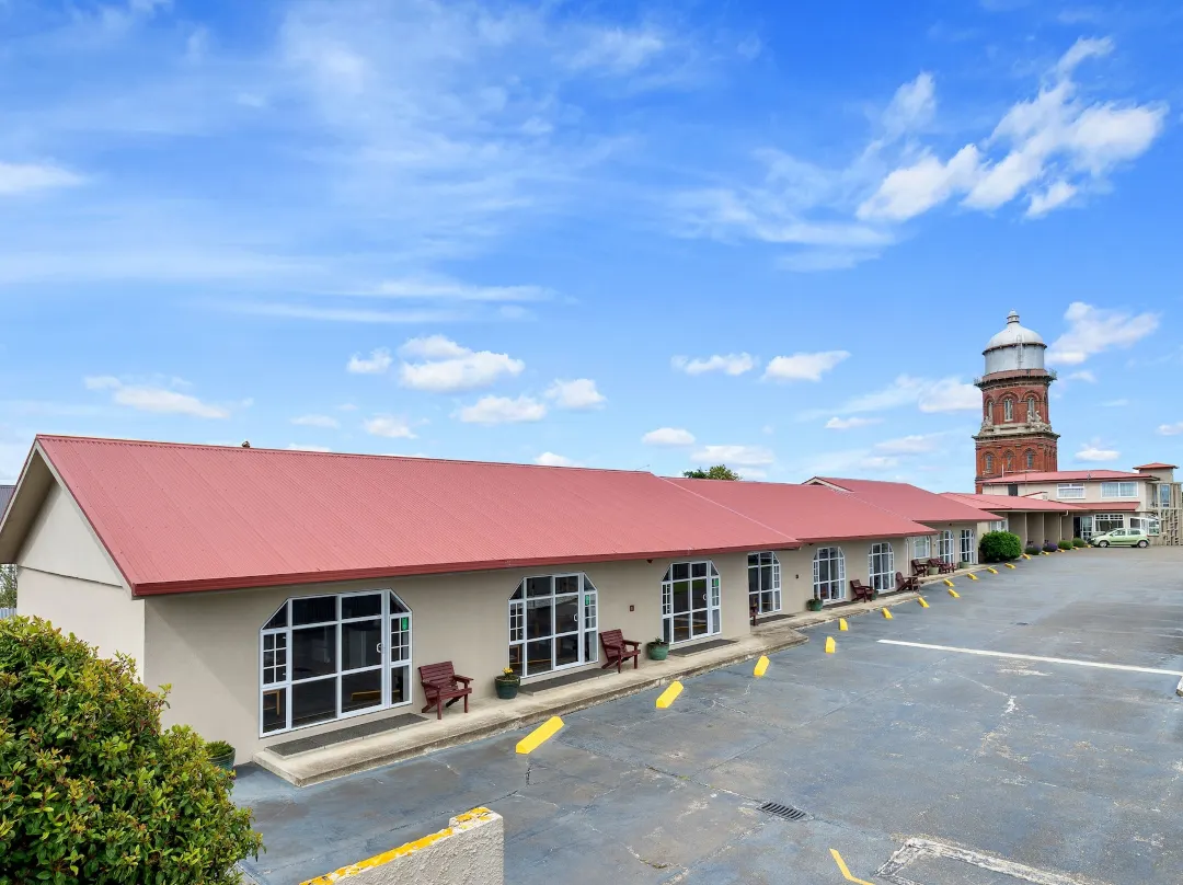 Tower Lodge Motel - Southland