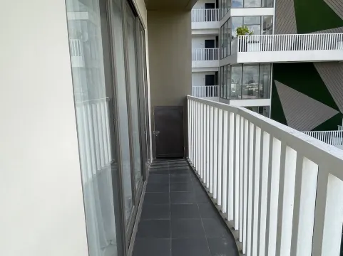 Romantic 2br Haven With Gentle Lighting - Iloilo City