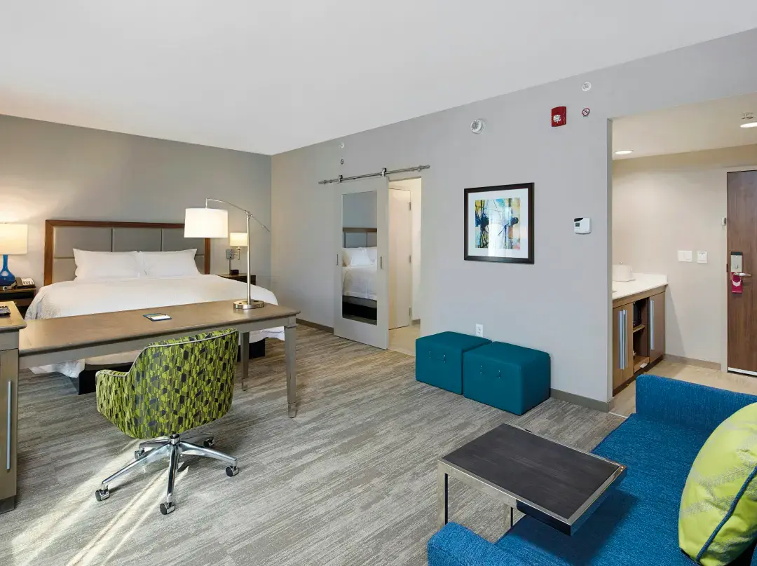 Hampton Inn & Suites Sacramento At Csus - Sacramento, CA