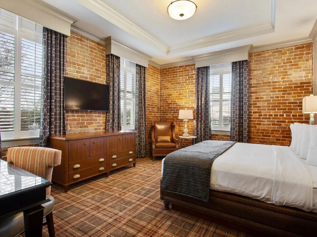 The Brakeman Hotel - Kenner, LA