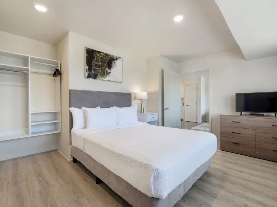 Soka Suites Dallas - Las Colinas - Dallas, TX