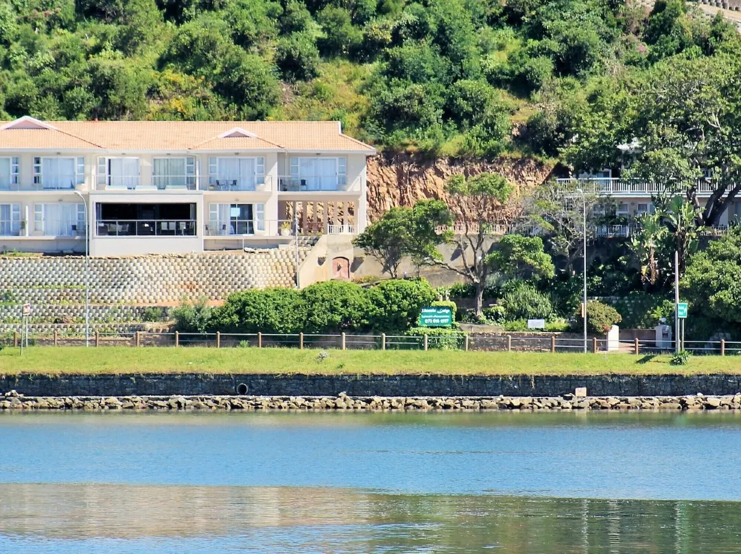 Phoenix Lodge And Waterside Accommodation - クニスナ