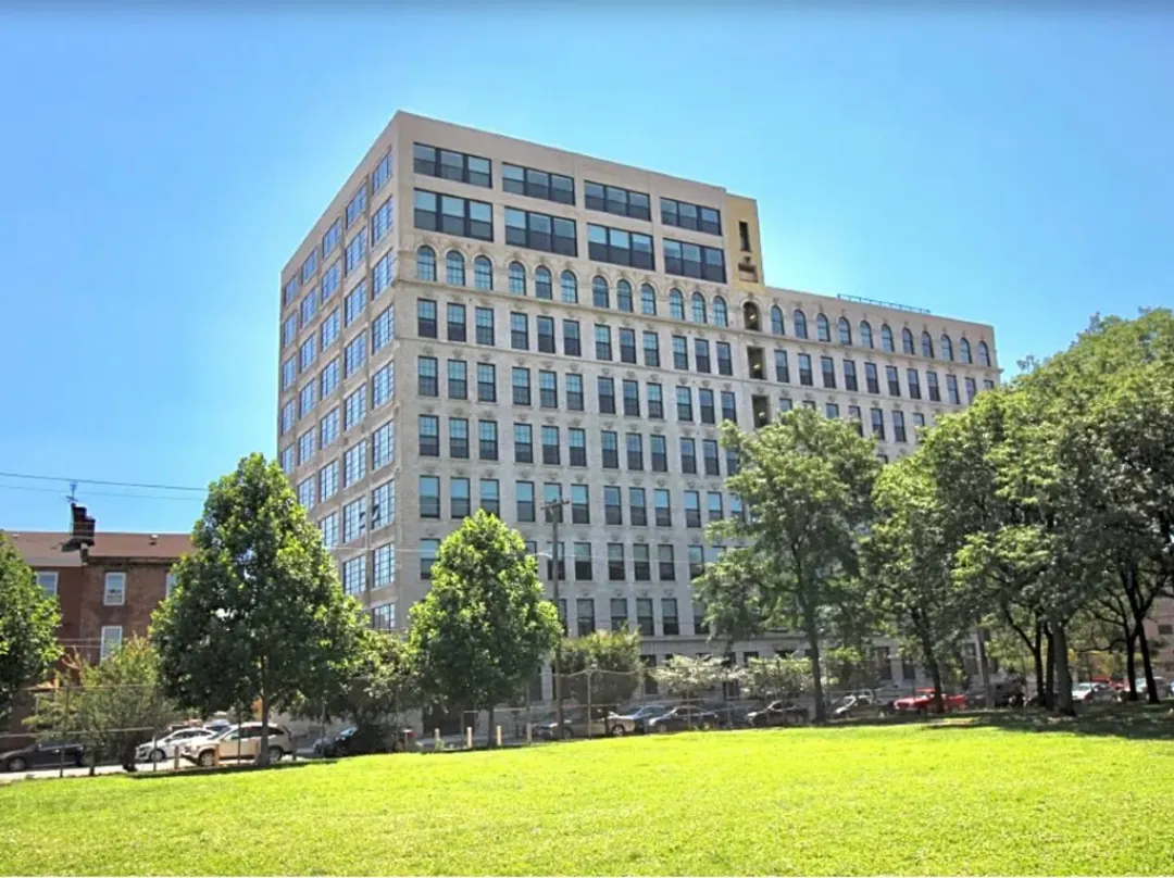 Rooftop Pool, Gym And Concierge Service - Elegant Oasis - Camden, NJ