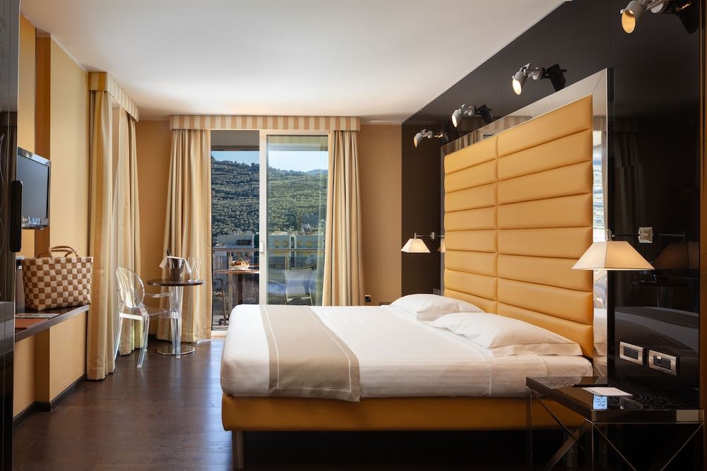 Hotel Kristal Palace - Tonellihotels - Ledro