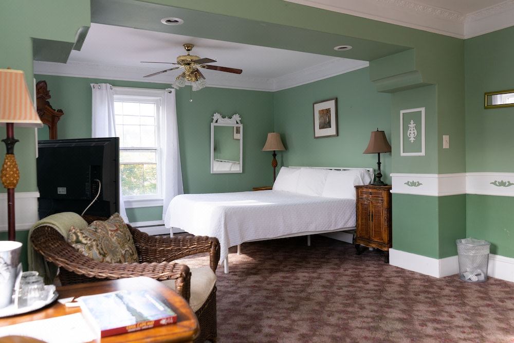 The Dormer House - Cape May, NJ