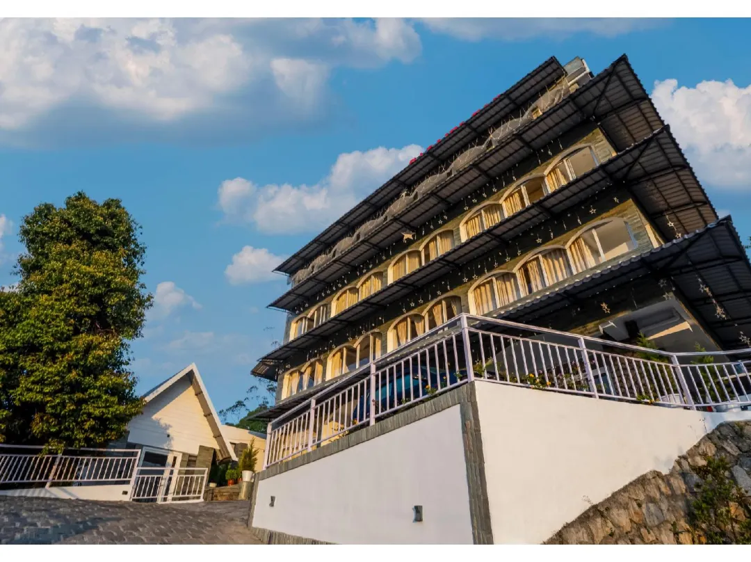 Carmel Top Resort - Munnar