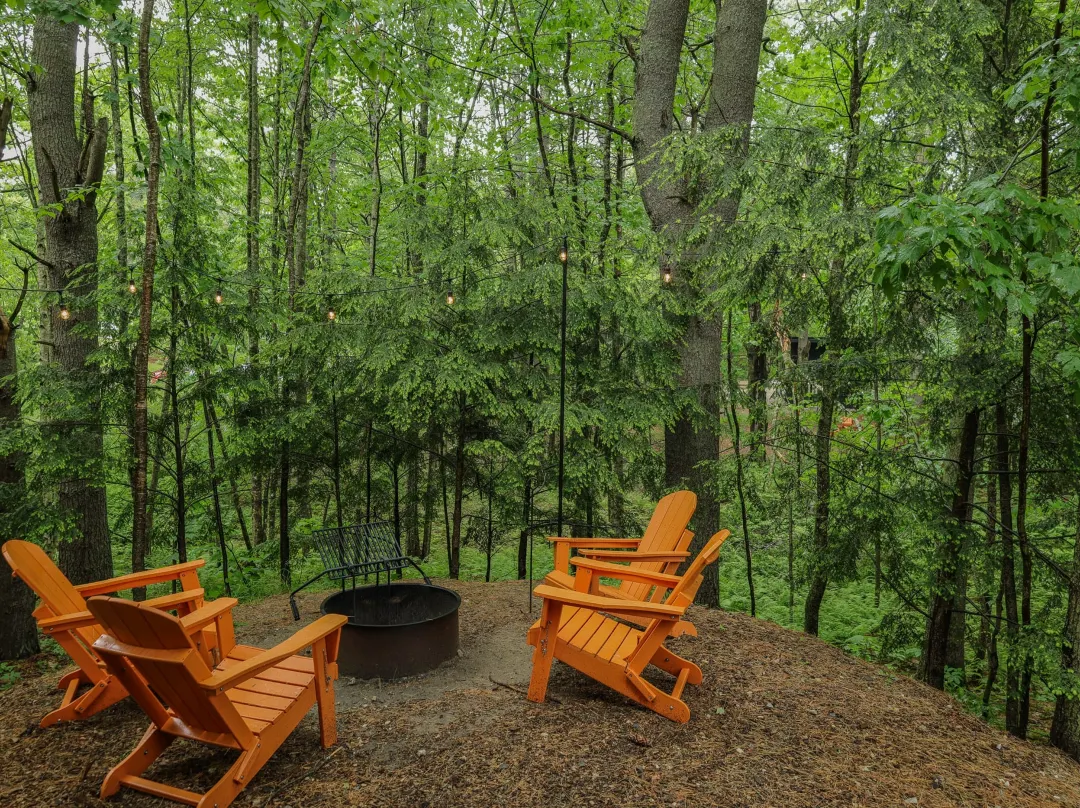 Exquisite Comfort With Outdoor Fire Seating - Stunning Modern Cabin - Freeport, ME