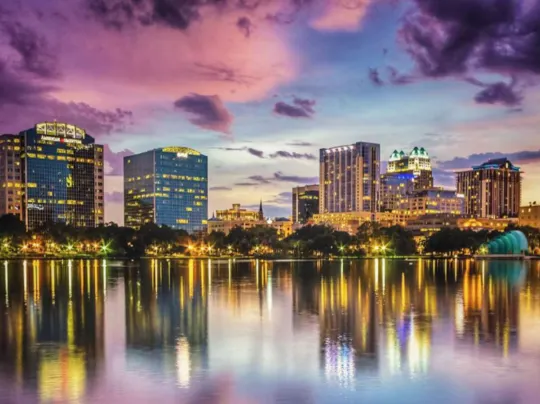 Stunning European Decor And Modern Amenities - Cozy Exclusive Retreat - Orlando, FL