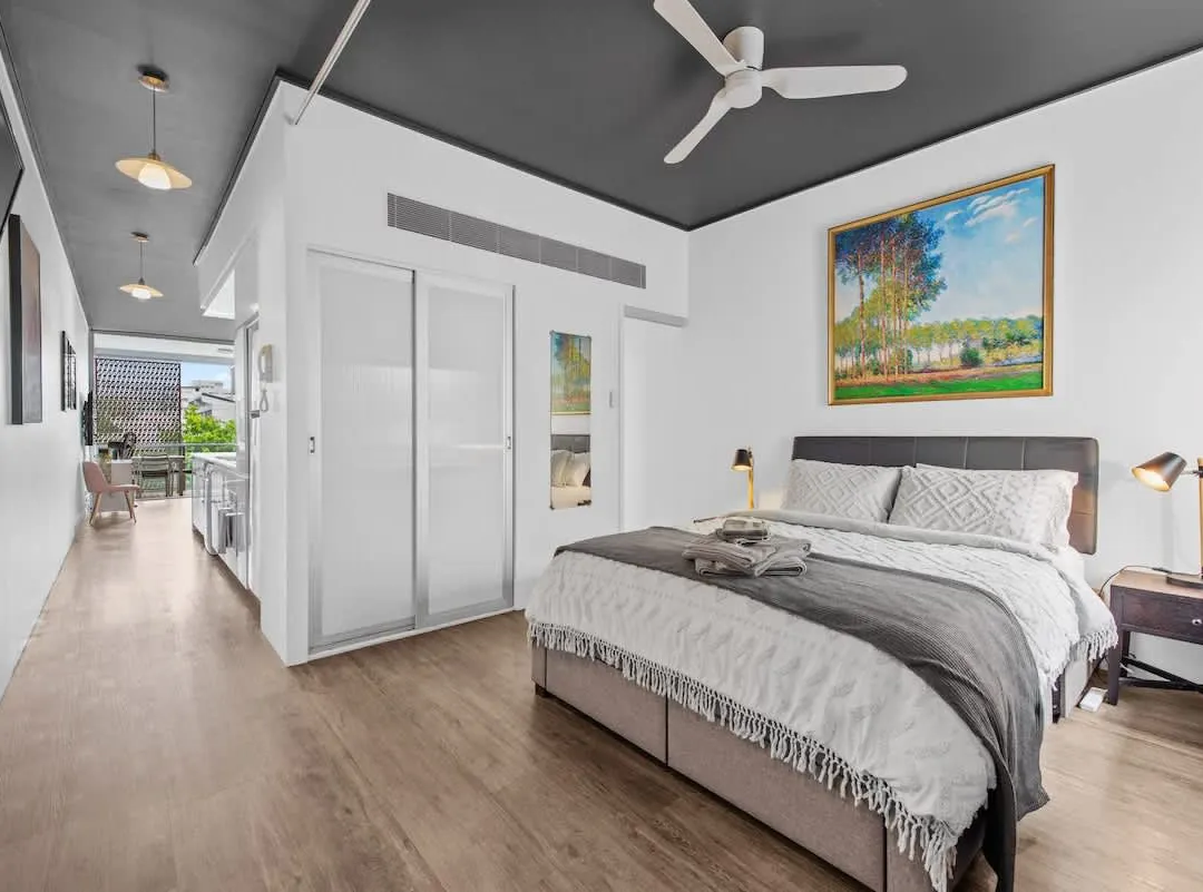 Central & Stylish! 1bed/1bath/1car ~ 5 Mins To Cbd - Newstead