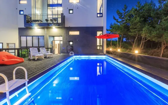 Gangneung Amuse Spa Pension - Gangneung-si