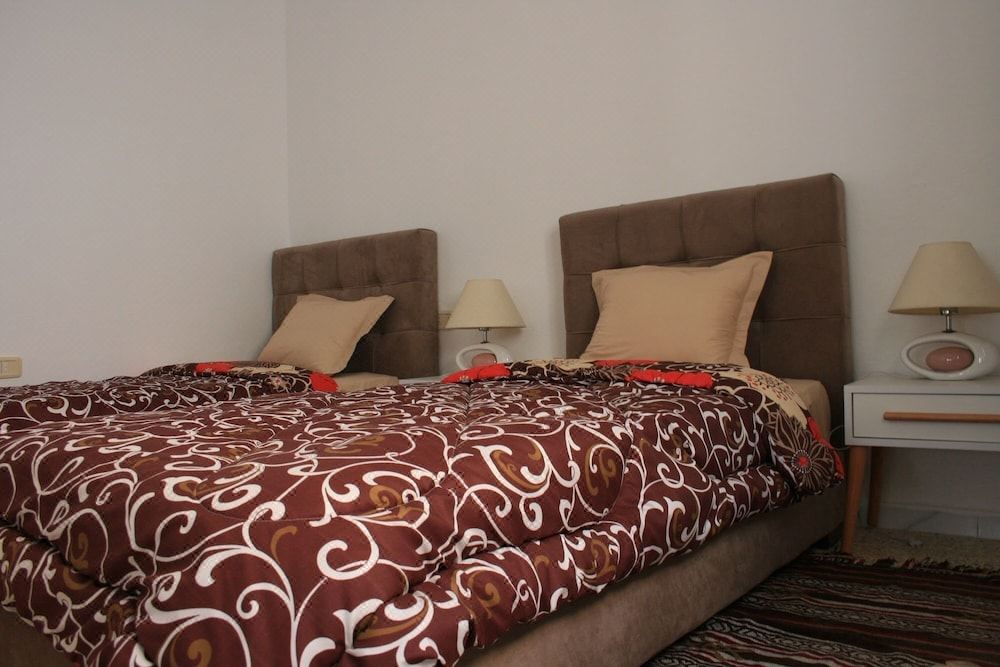 Hyatt Stones - Tunizija