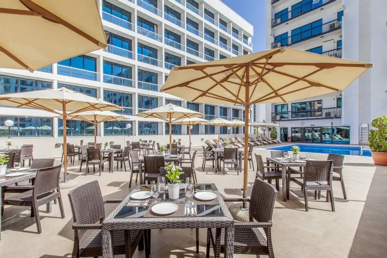 Golden Sands 3 Hotel Apartment - Dubai