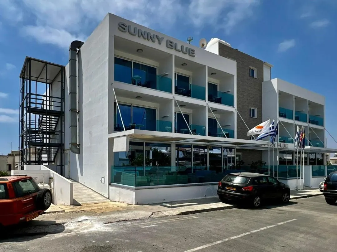 Sunny Blue Hotel - Nissi Beach