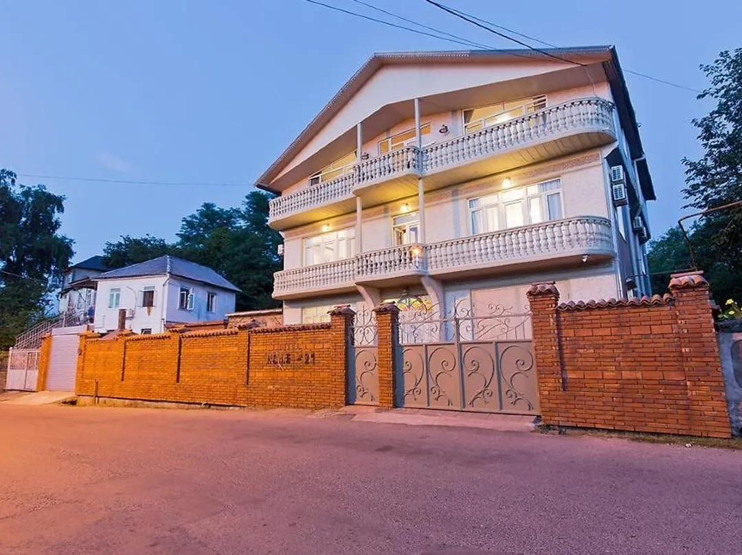Hotel Home 21 Batumi - 巴統