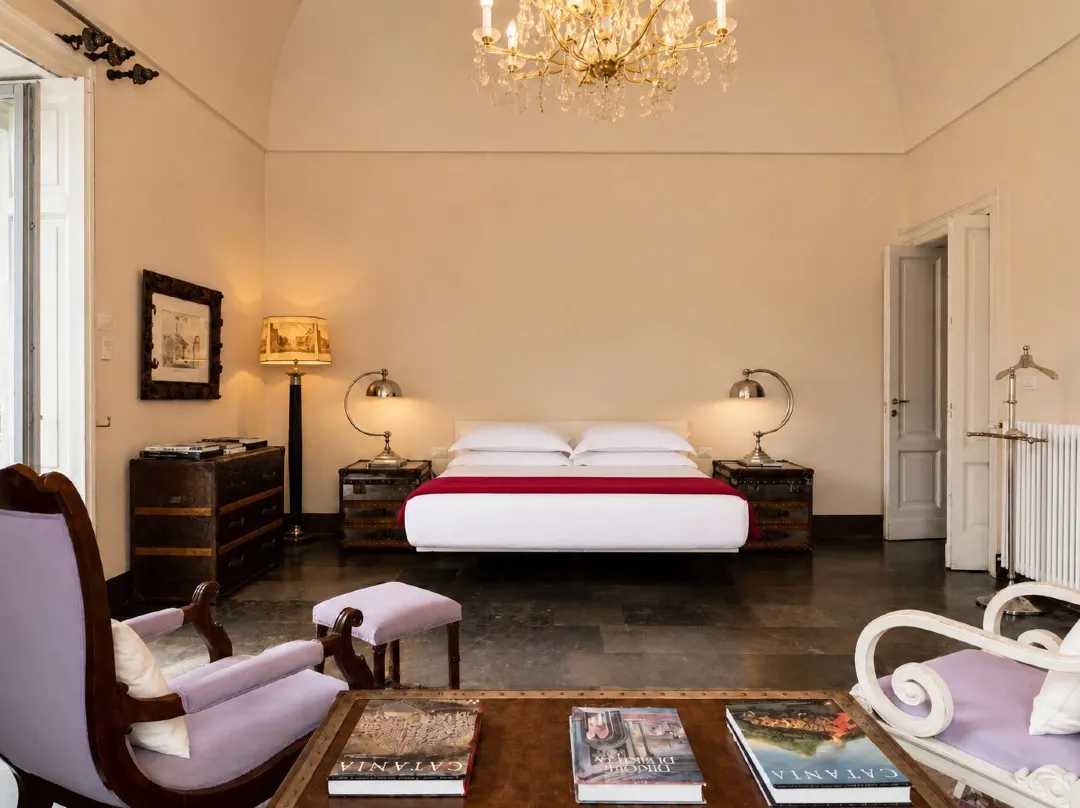 Asmundo Di Gisira - Art Market Living Boutique - Catania