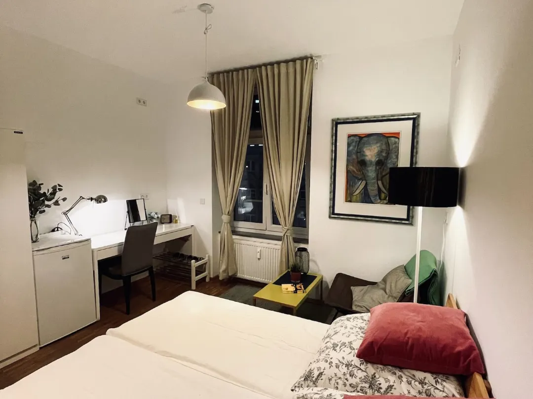 Jc&blue Guesthouse - Hostel - Frankfurt am Main