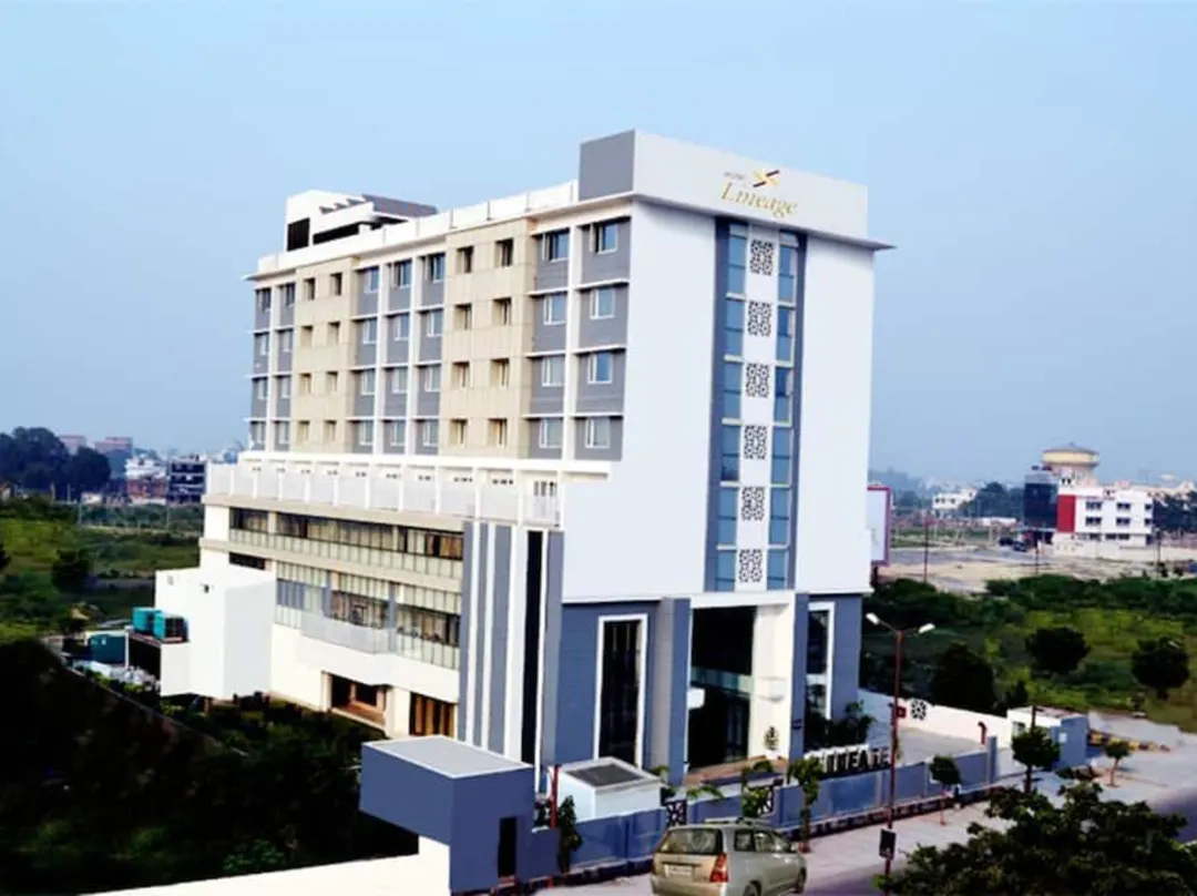 Hotel Lineage - Lucknow
