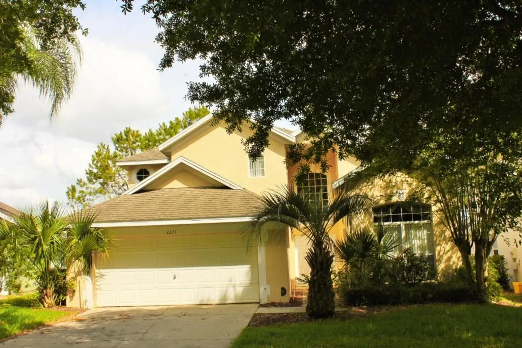 Private Pool Overlooking Championship Golf Course - Gorgeous Oasis - Davenport, FL